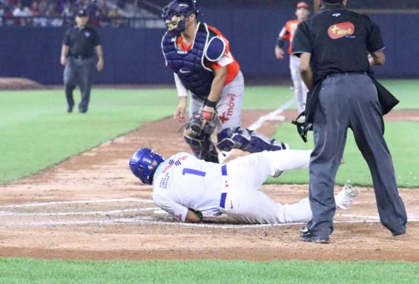 ¡Beep beep! Colón venció a Los Santos en el tercer juego de la final de Béisbol Mayor 2023 | Día ...